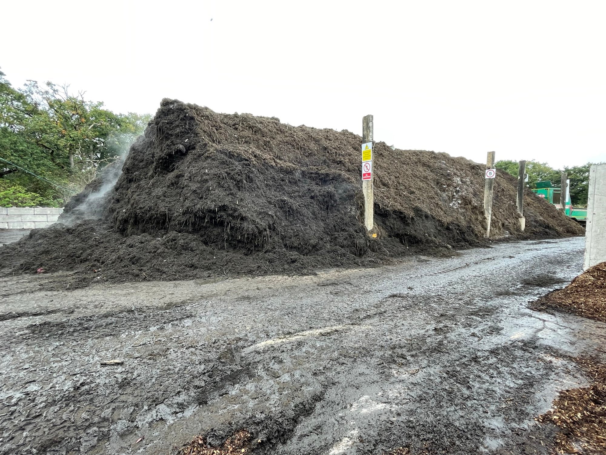 What is the difference between Peat Compost and Peat Free Green Waste ...